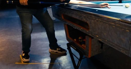 6 Expert Tips To Set Up Your Perfect Pool Stance - Pearson Cues