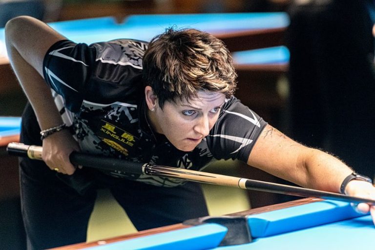 WPBA Top 10 Female Pool Players - Pearson Cues