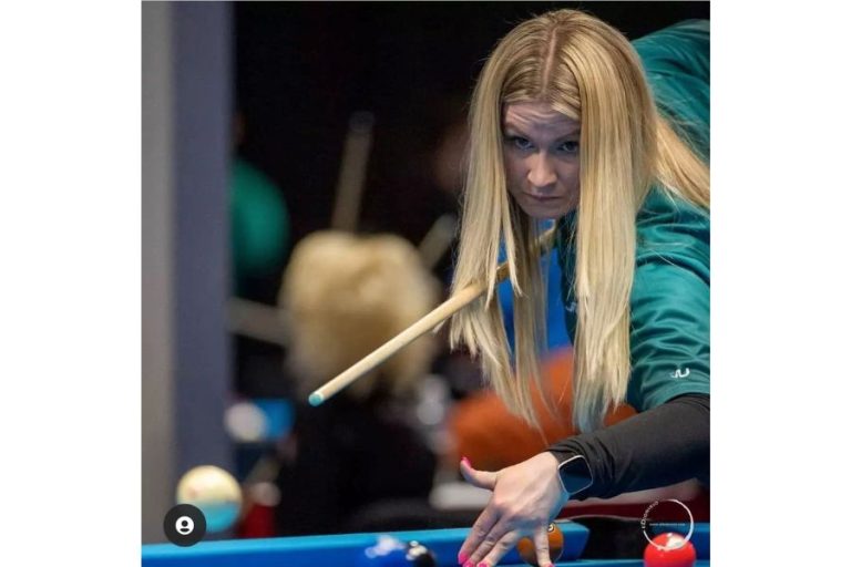WPBA Top 10 Female Pool Players - Pearson Cues