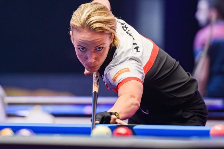 WPBA Top 10 Female Pool Players - Pearson Cues