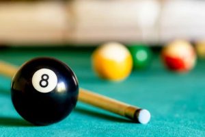 10 Expert Tips To Master 8 Ball - Pearson Cues